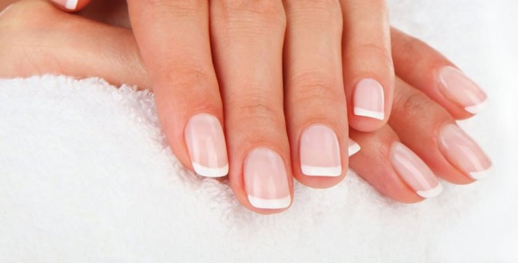 8 DATOS PARA UNAS UÑAS SALUDABLES – iWay Magazine