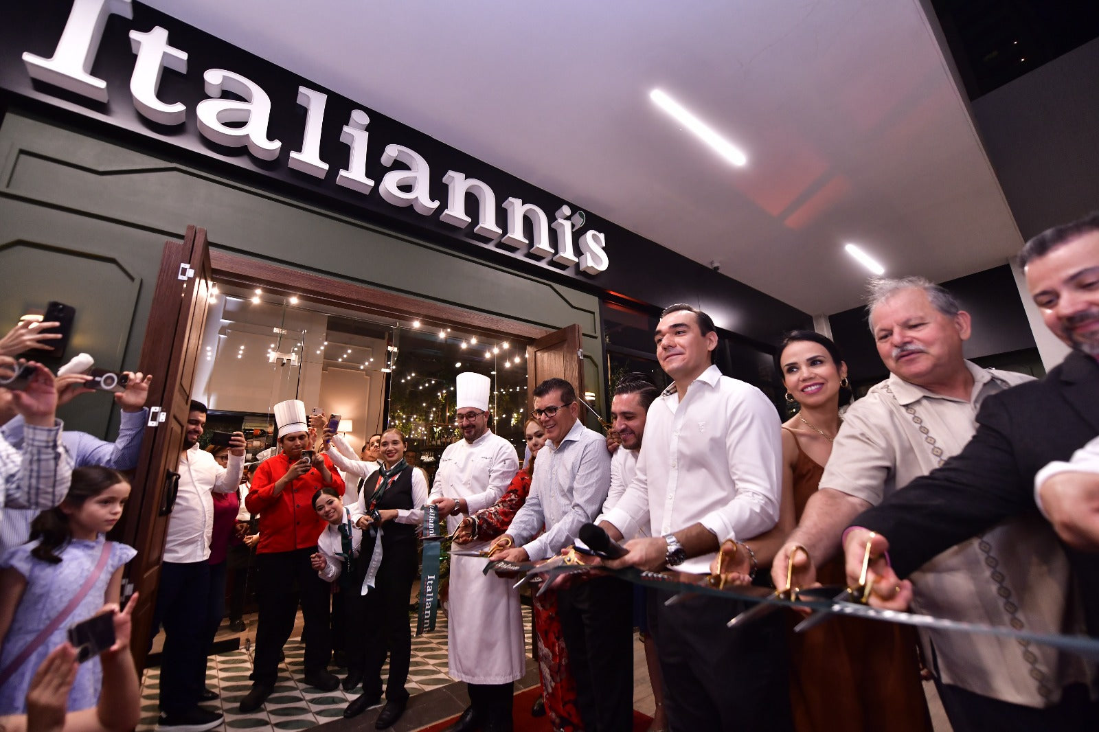 Italianni’s llega a Mazatlán, Sinaloa, con su concepto inspirado en la ...