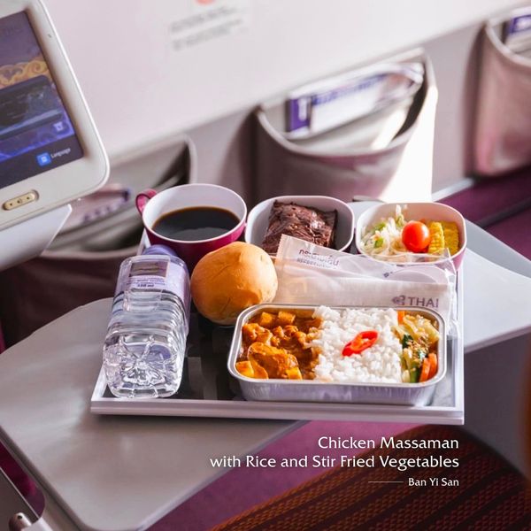 Dusit Foods joins Thai Airways to expand the success of the 'Streets t ...