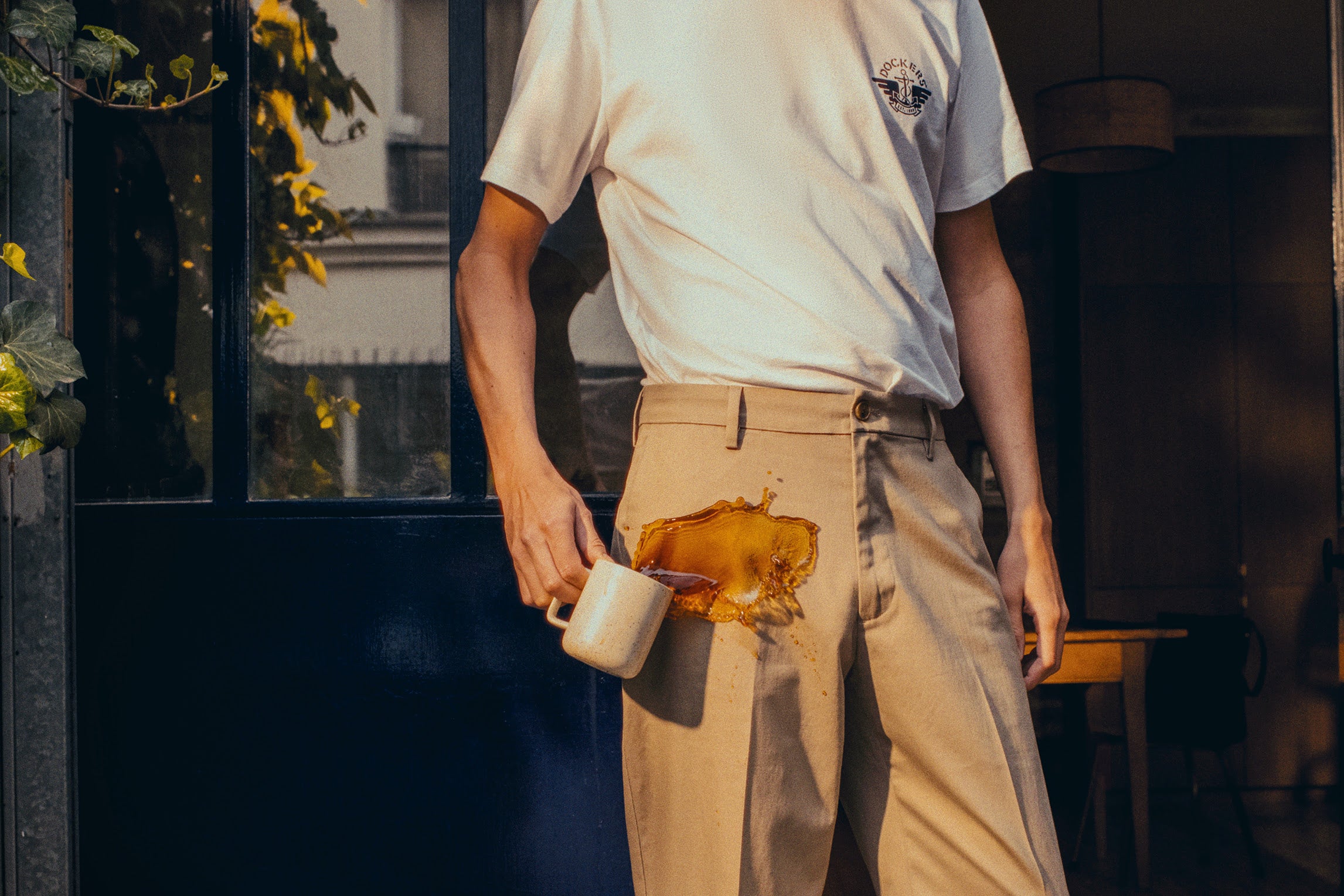 Dockers lanza los Signature Khaki con tecnología Stain Defender – iWay ...